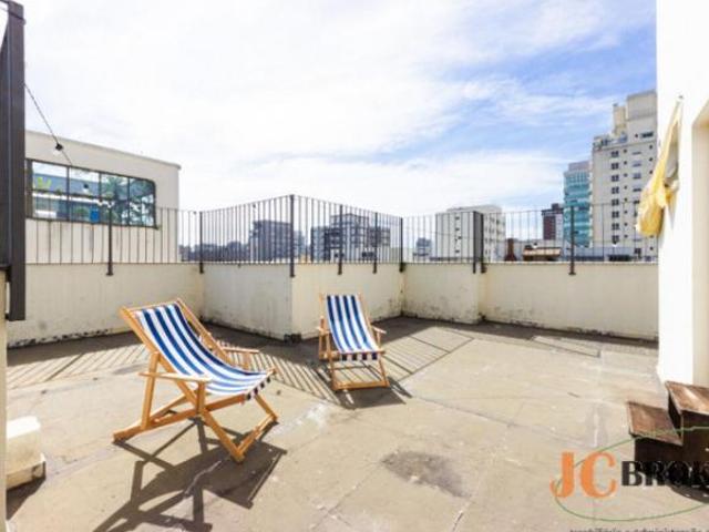 Cobertura duplex com 147m² de área útil, 3 dormitórios sendo 1 suíte, 2 Vagas