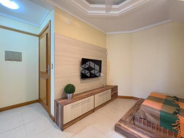 Cobertura Duplex com 170m² privativos, 3 dormitórios, sendo 1 suíte, 2 banheiros sociais, mobiliada