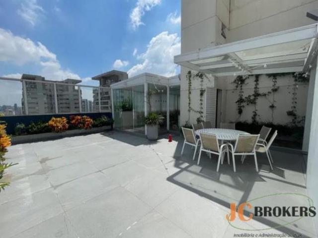 Cobertura duplex com 208m² de área útil, 2 suítes, 2 vagas