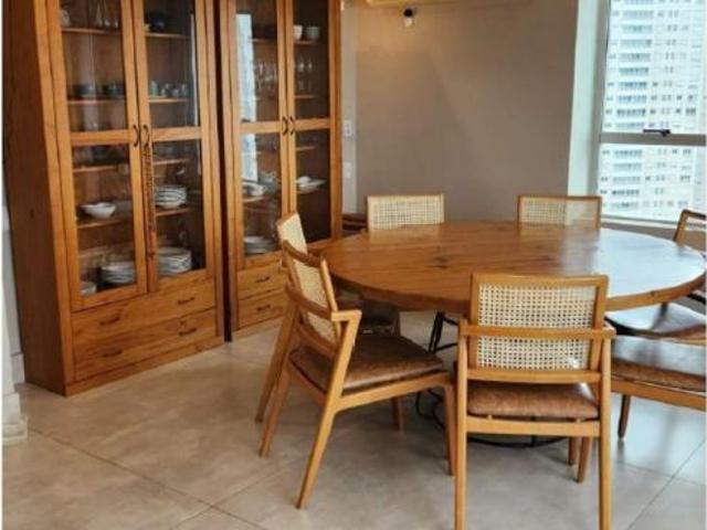 Cobertura Duplex com 210 m², 3 suítes, escritório, copa, escaninho, piscina privativa em Goiânia