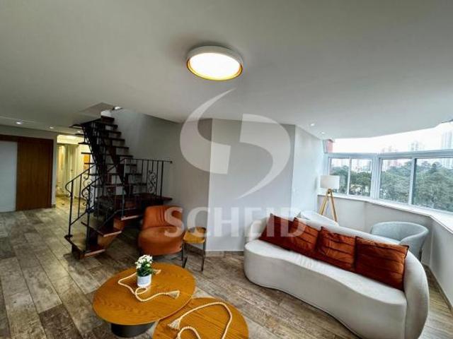 Cobertura Duplex com 220 m² no Condomínio Villas de São Paulo no JARDIM MARAJOARA