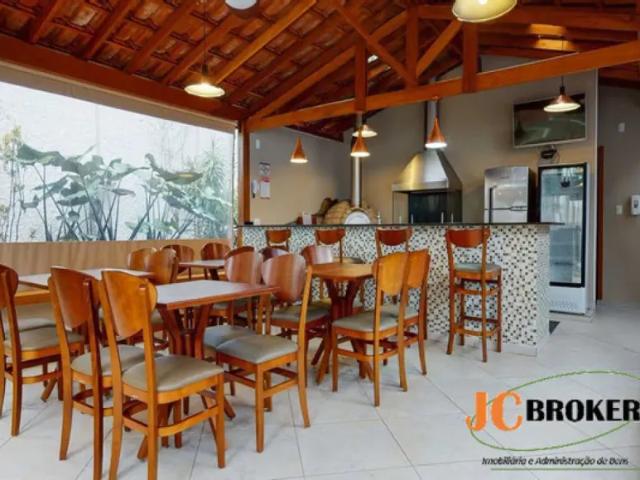 Cobertura duplex com 264 m², 3 Dormitórios, sendo 1 suíte, Terraço com piscina, 2 Vagas