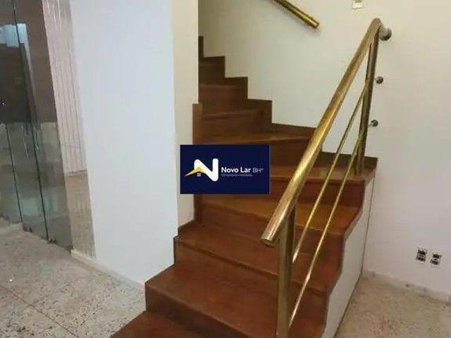 Cobertura duplex com 336m², 4 quartos, suíte, 3 vagas à venda no Sion