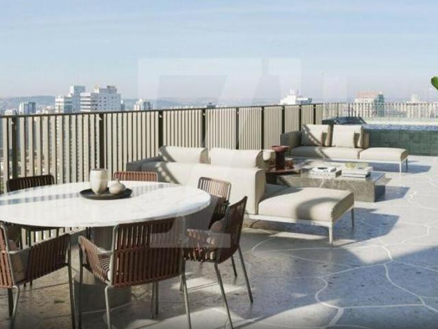 Cobertura Duplex com 375m2 no Itaim