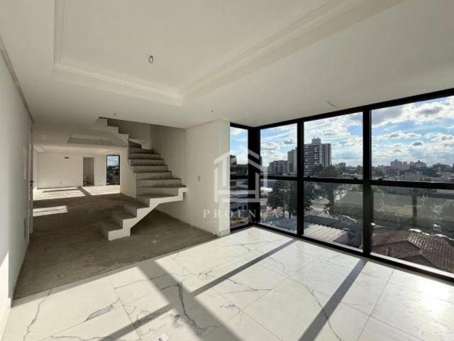 Cobertura duplex com 3 dorm. sendo 1 suíte e 3 vagas à venda, 186m² por R$ 1.200.000 São Pedro S