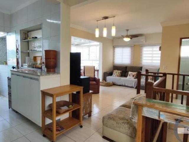 COBERTURA DUPLEX COM 3 DORMITÓRIOS NO ITAGUÁ