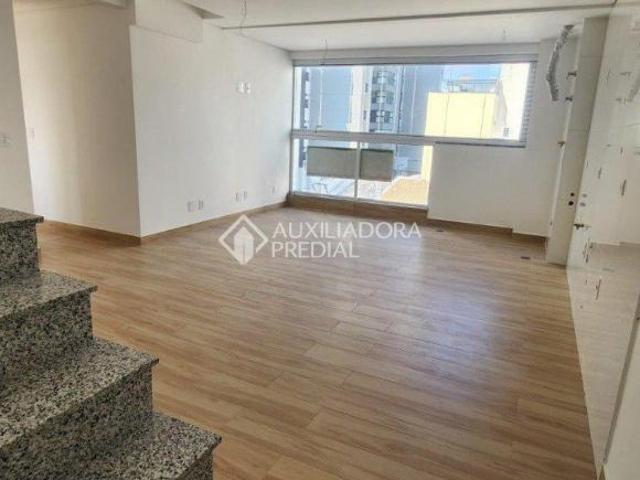 Cobertura Duplex com 3 dormitórios sendo 1 suíte de 138,62 m² no bairro jardim do Mar em São Bernard