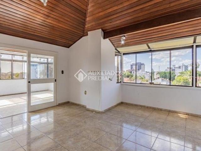 Cobertura duplex com 3 quartos na vila Imbuí em Cachoeirinha