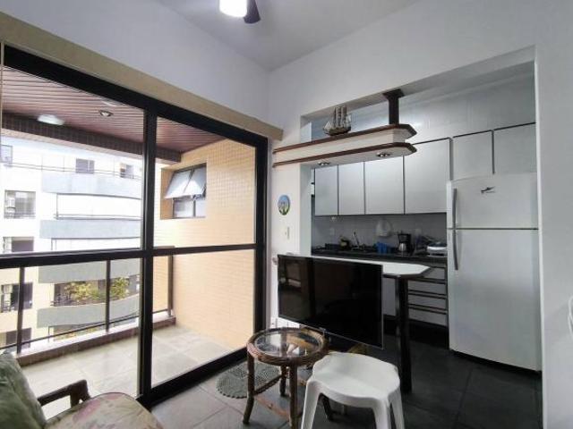 Cobertura duplex com 3 quartos, pertinho da praia, na Riviera