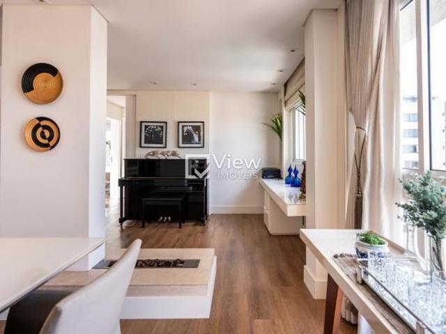 COBERTURA DUPLEX COM 3 SUITES E VISTA PARA A SERRA