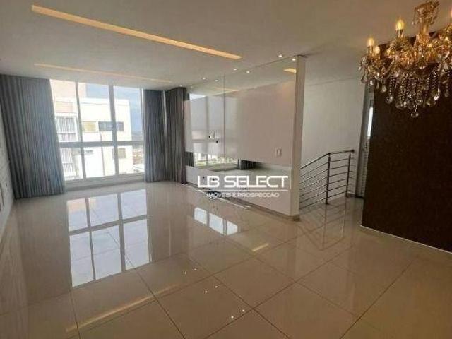 Cobertura duplex com três quartos, duas suítes e varanda gourmet