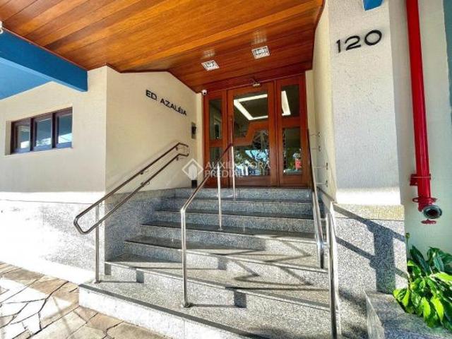 Cobertura duplex com três suítes master e amplo terraço privativo no bairro Marechal Rondon