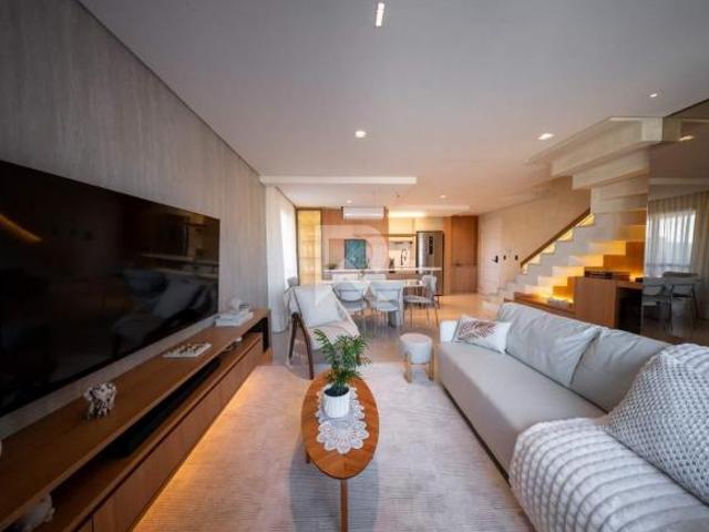 Cobertura Duplex com Vista Livre, 3 quartos, 2 vagas à venda, 151 m² Mercês Curitiba/PR