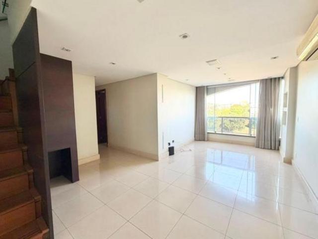 COBERTURA DUPLEX COM VISTA LIVRE NA SQN 310 – CONFORTO, PRIVACIDADE!