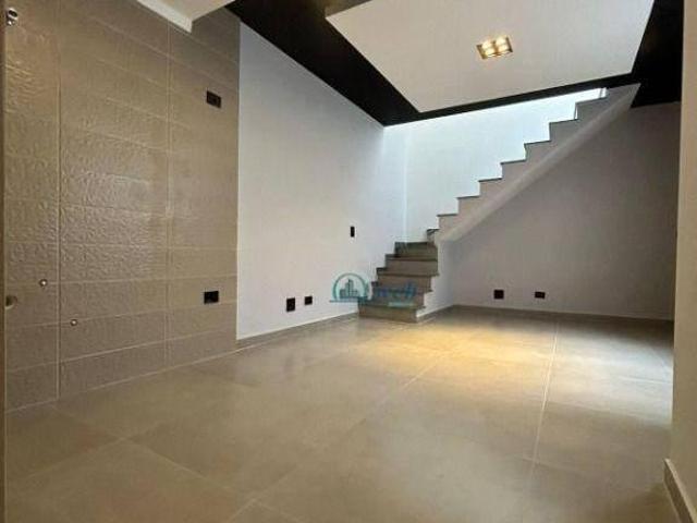 Cobertura Duplex com elevador com 2 dormitórios à venda, 87 m² por R$ 399.000 Vila Floresta Sant
