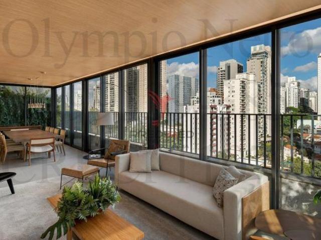 Cobertura Duplex com Jardim Privado, no Brooklyn.Porteira Fechada