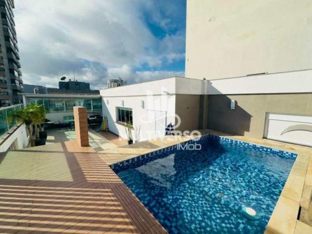 COBERTURA DUPLEX COM PISCINA PRIVATIVA, FINO ACABAMENTO E A UMA QUADRA DA PRAIA