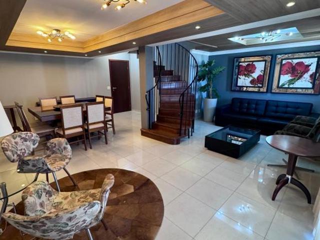Cobertura duplex, com piscina privativa, no centro de Dourados