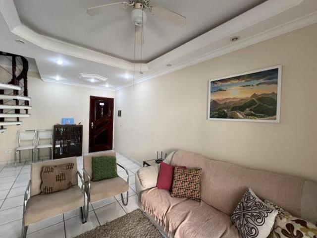 Cobertura duplex com piscina privativa no Centro de Mongaguá | 150m da praia
