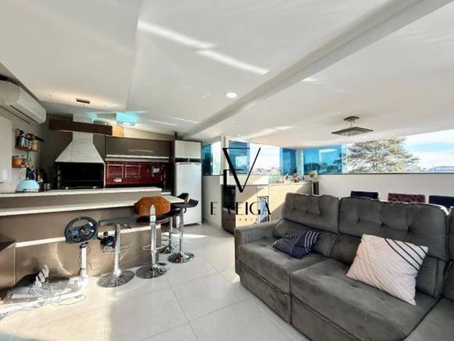 COBERTURA DUPLEX COM PORTEIRA FECHADA, 3 QUARTOS SENDO 1 SUIÍTE, NO CAPÃO RASO R$520.000.00
