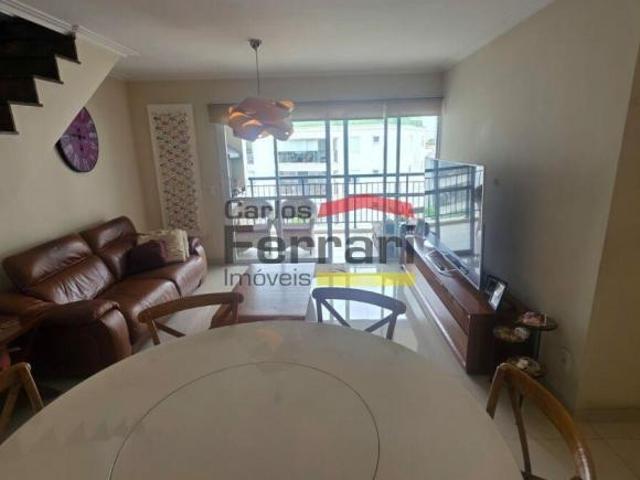 Cobertura duplex contendo 2 suítes, 2 vagas