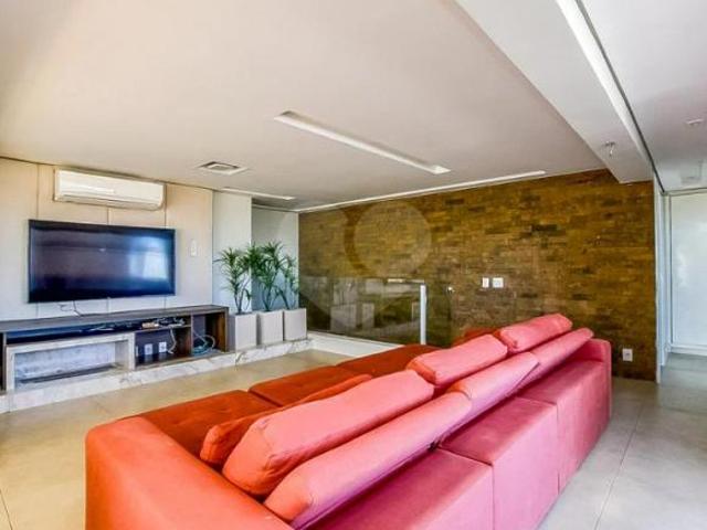 COBERTURA DUPLEX DE ALTO PADRÃO NO THE SQUARE | 3 SUÍTES, HIDRO, CHURRASQUEIRA E CONDOMÍNIO CLUBE