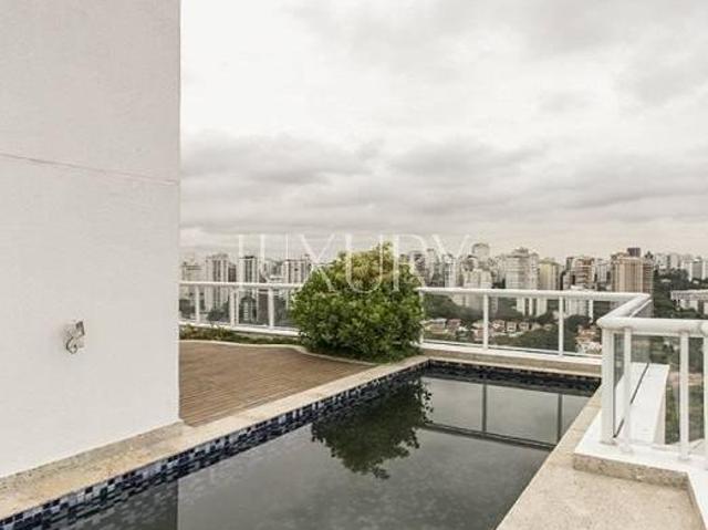 Cobertura Duplex de Alto Padrão a Venda em Perdizes – 416m² 4 Suítes Piscina Privativa 6 Vagas