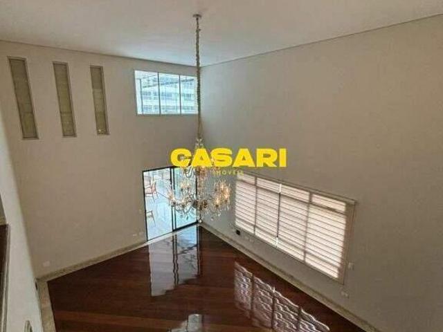 Cobertura Duplex de Luxo 5 Dormitórios, 400 m² e Acabamento de Alto Padrão Chácara Inglesa São