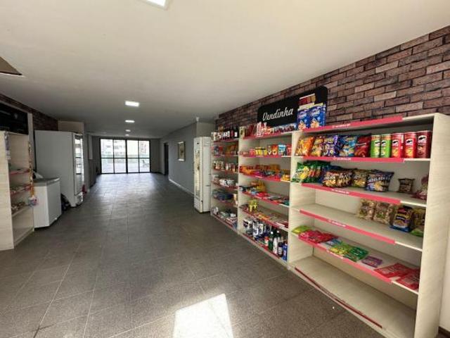 Cobertura duplex de 130 m² com 3 quartos à venda no centro de Curitiba