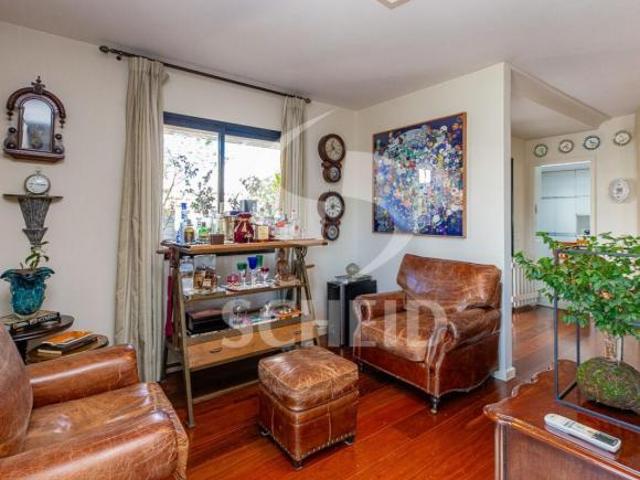 Cobertura duplex de 233m² com 4 vagas e lazer no Plaza Valencia