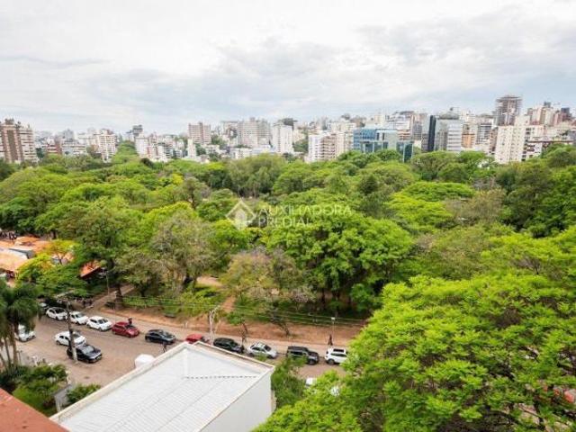 Cobertura duplex de 3 dormitórios de frente para o Parcão com elevador interno