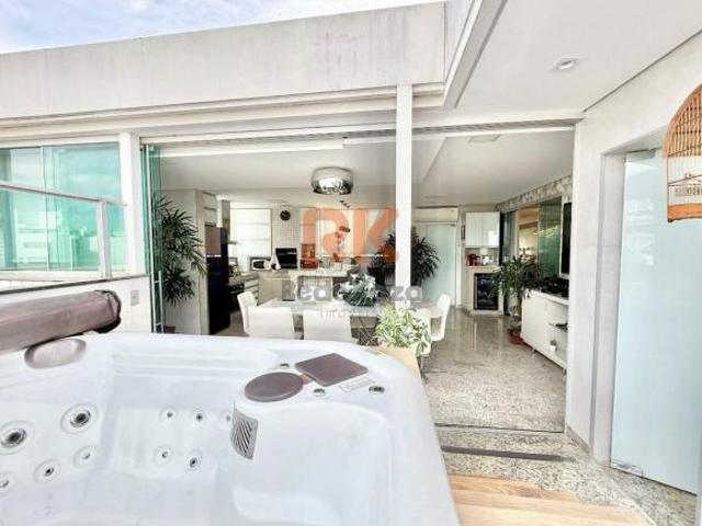 Cobertura Duplex disponível para venda. Área construída 176m² | 3 quartos | 3 suítes | 4 vagas, Dona