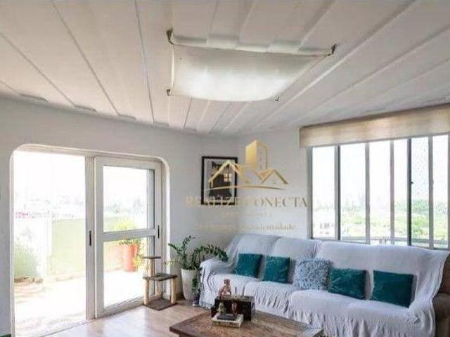 Cobertura Duplex Exclusiva com Vista 360o. de São Paulo a Passos do Parque Ibirapuera