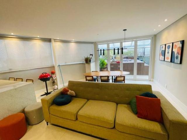 Cobertura Duplex Exclusiva em São Paulo por R$ 2,89M