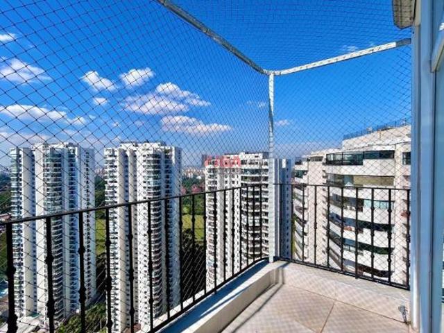 Cobertura Duplex Exclusiva na Chácara Flora | 540 m² | 6 Suítes | Elevador Privativo | Solarium
