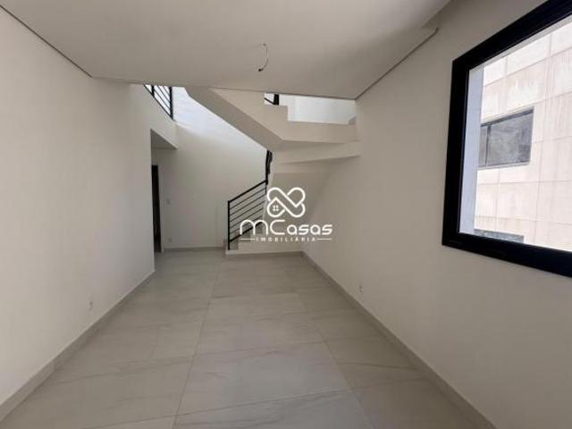 Cobertura Duplex Exclusiva no Trinitá – 169m² de Estilo, Vista e Pr