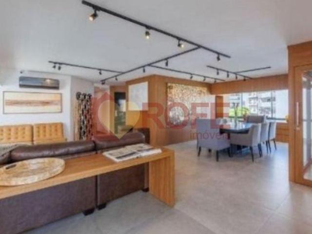 Cobertura Duplex Exclusiva no Campo Belo | 476 m² | Totalmente Reformada
