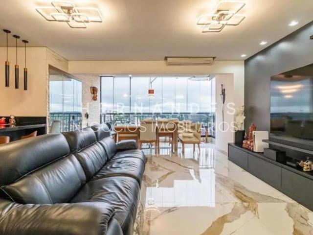 Cobertura Duplex Exclusiva no Condomínio Alto Da Mata: Sofisticação, Conforto e Vista Panorâmica
