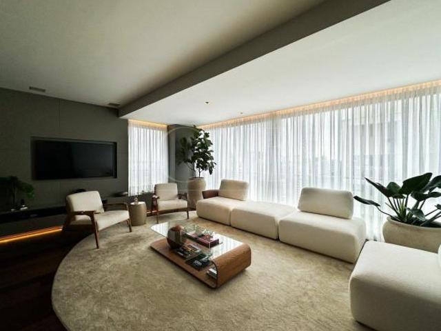 Cobertura Duplex Exclusiva Próxima a Faria Lima