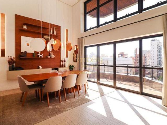 Cobertura Duplex em Moema Nobre, 4 suítes todas com closet,terraços, piscina