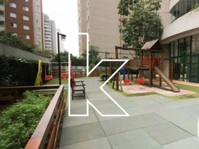 Cobertura Duplex em Moema à Venda