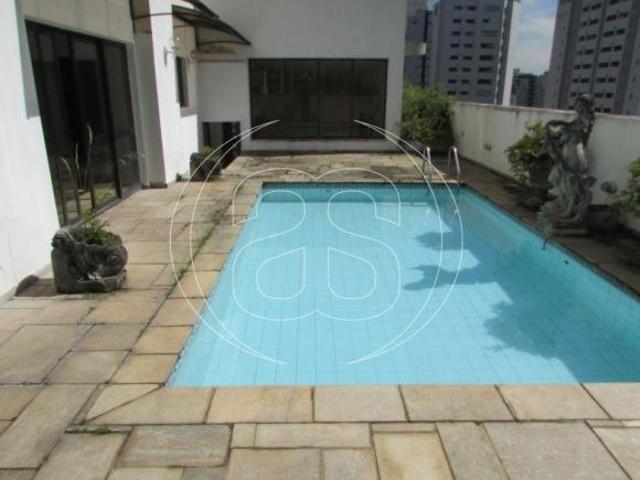 COBERTURA DUPLEX EM MOEMA INDIOS