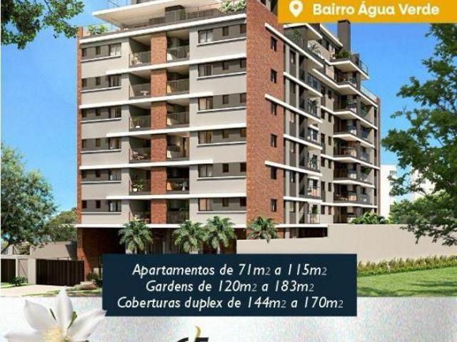 COBERTURA DUPLEX EM CONDOMÍNIO COMPLETO NO ÁGUA VERDE EM CURITIBA