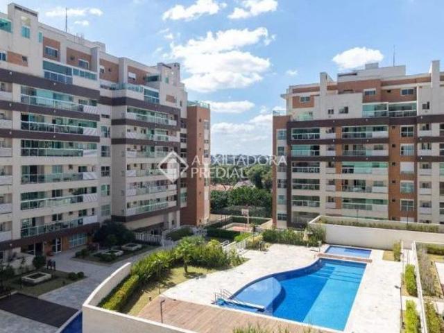 Cobertura Duplex em Condomínio Clube, 174 metros privativos, 3 vagas