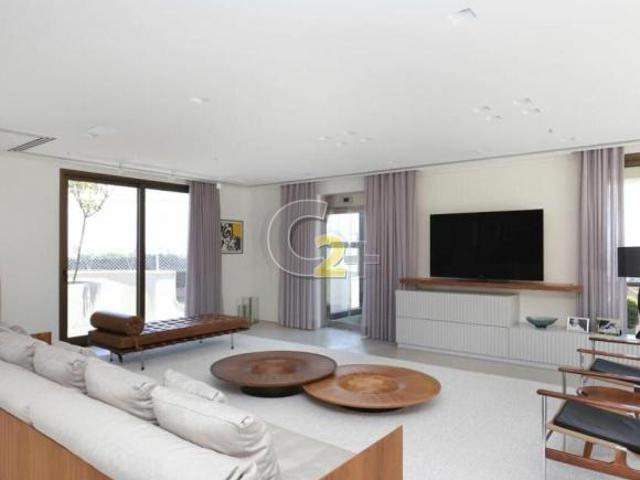 Cobertura Duplex em Higienopolis 4 suites 6 vagas
