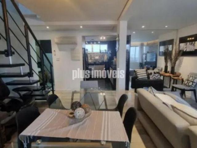 Cobertura Duplex em Indianópolis com 140m²