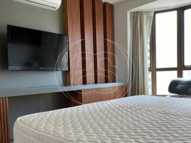 Cobertura Duplex em Jardim Paulista com 178m²