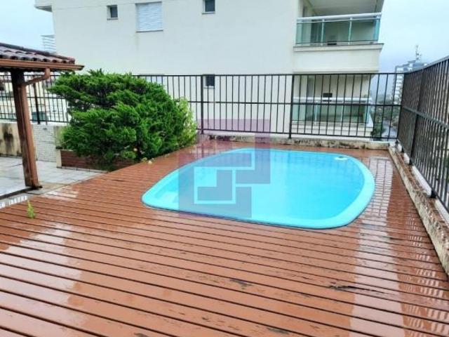 Cobertura Duplex. Enseada, localizada a uma quadra da Praia