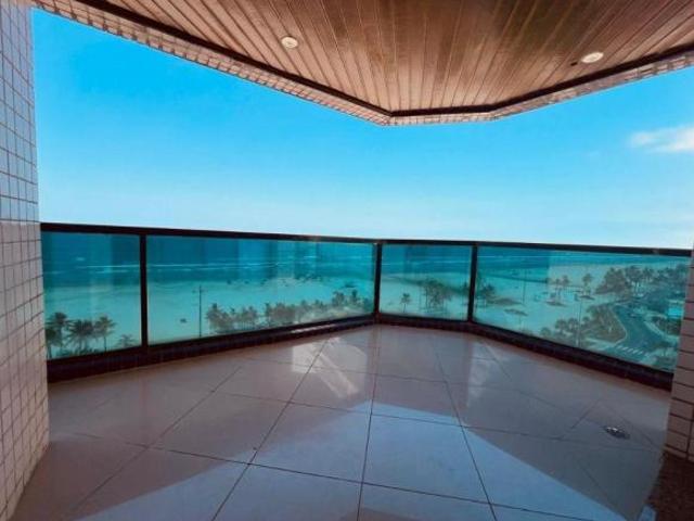 Cobertura Duplex Frente Mar na Vila Tupi – Exclusividade e Sofisticação