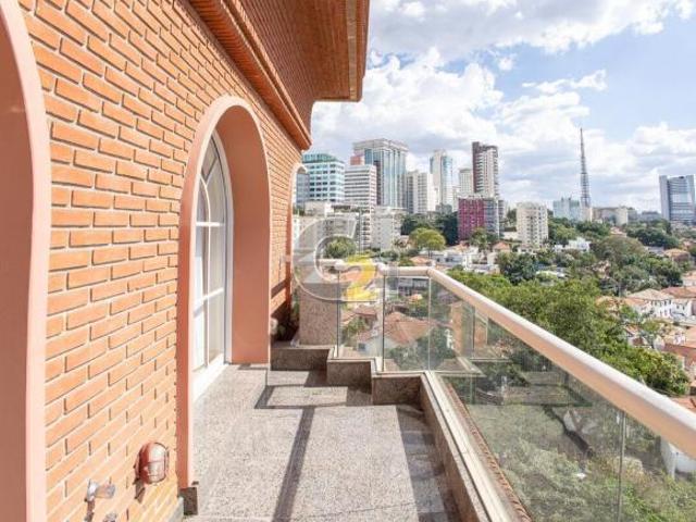 COBERTURA DUPLEX HIGIENÓPOLIS 4 SUITES 5 VAGAS